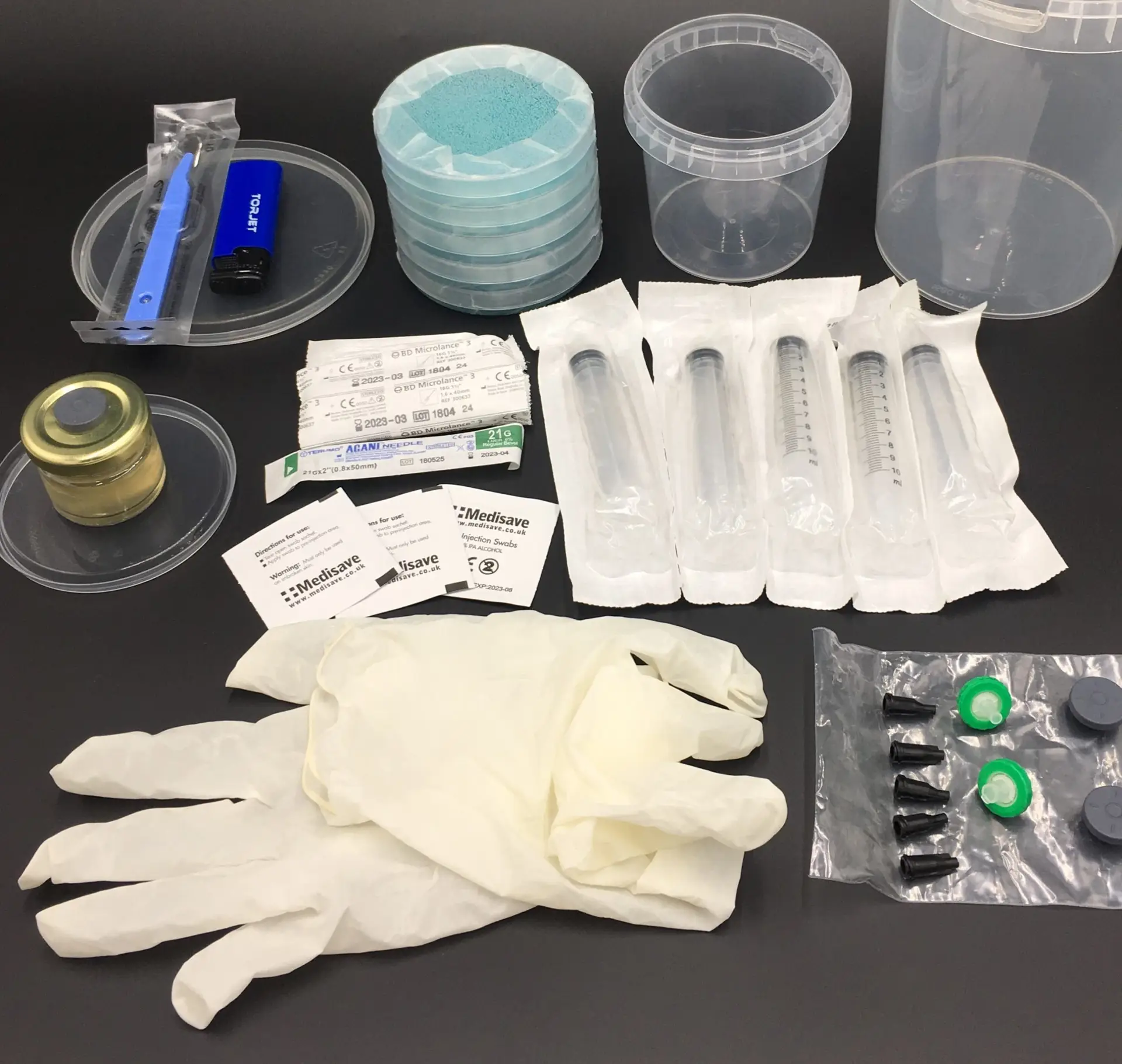 Buy Magic Spores, Grow Kits, Mushroom Supplies in the UK - Spore Buddies